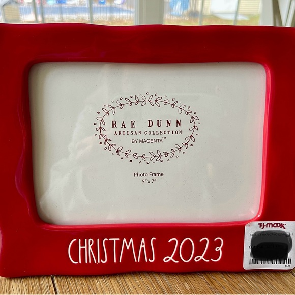 Other | New Rae Dunn Christmas 223 Picture Frame In Cherry Red Fits 5x7 ...